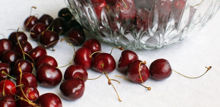 Black Cherry: Nutrition and Helath benefits